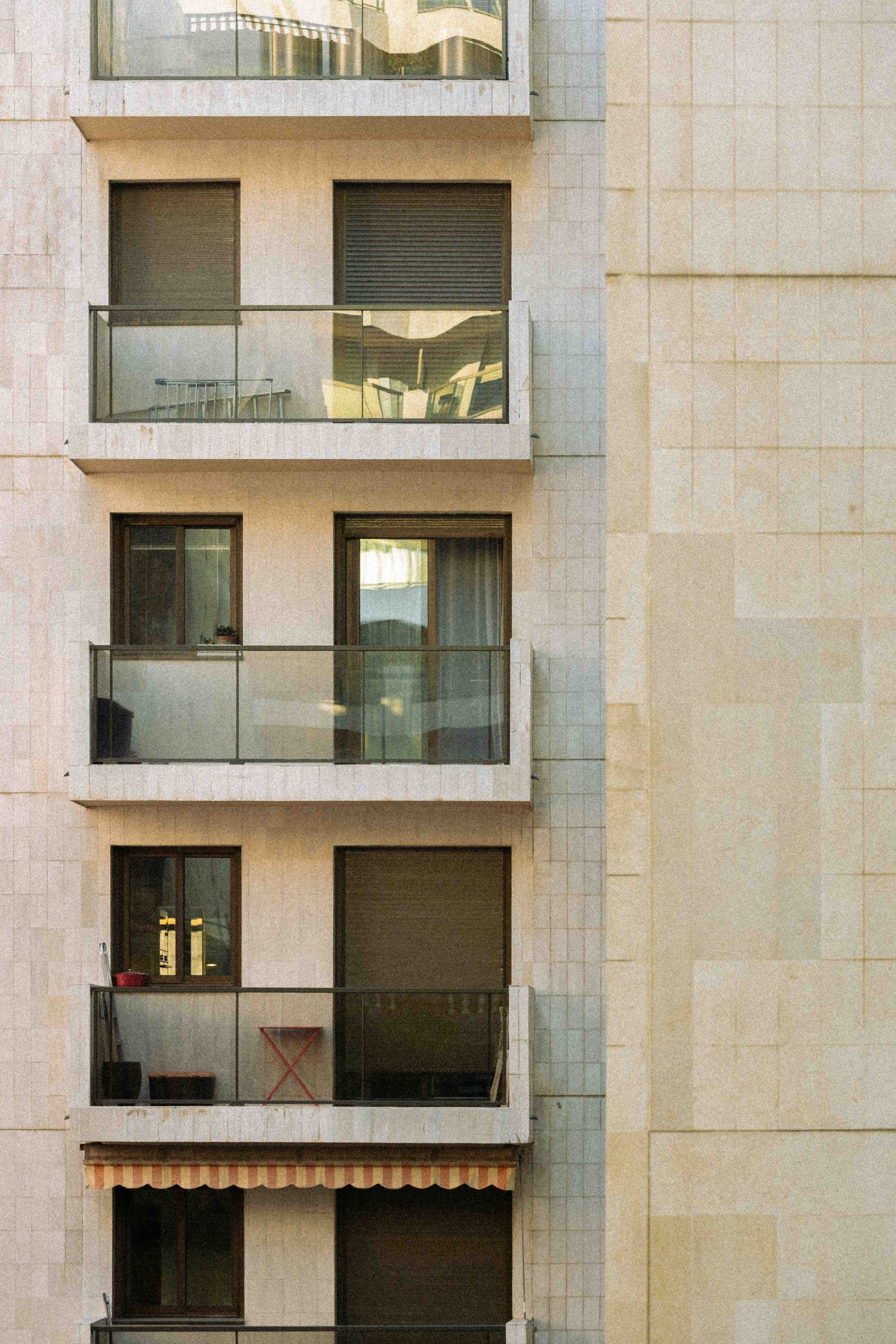 Chasing contemporary and minimalist architecture in Monaco - aurelienstudio