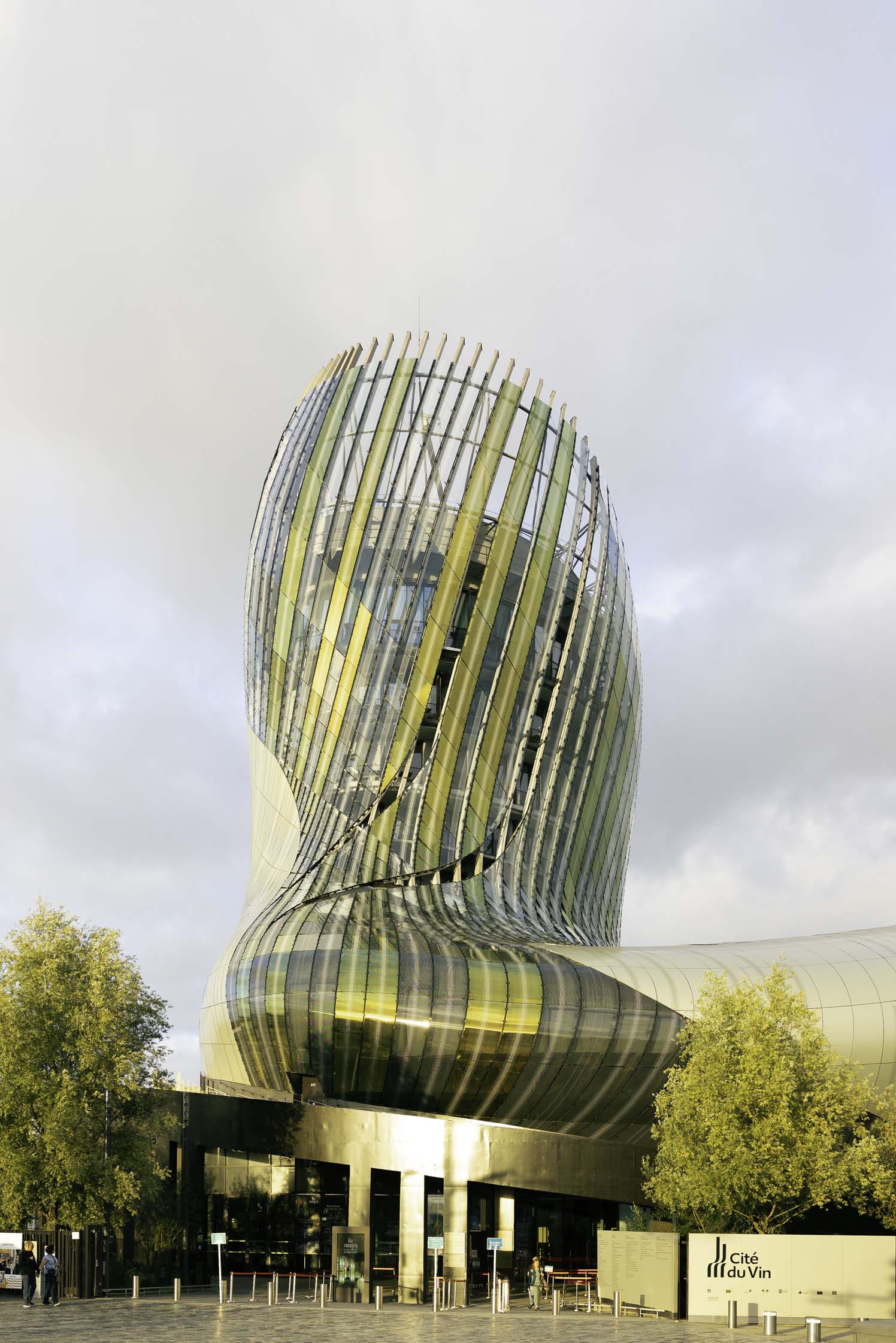 Bordeaux architectural gems - aurelienstudio